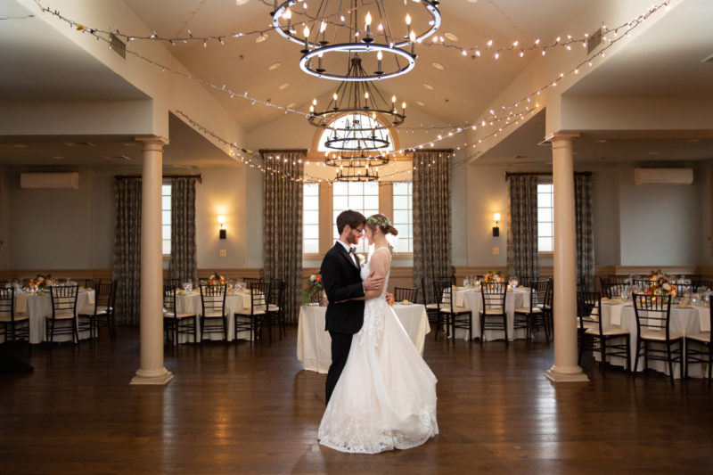 Rustic PA Inn Wedding - Joseph Ambler Inn venue
